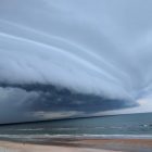 EarthSky | Shelf Cloud photos shared by readers