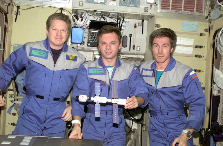 The International Space Station is 20 and going strong | Space | EarthSky