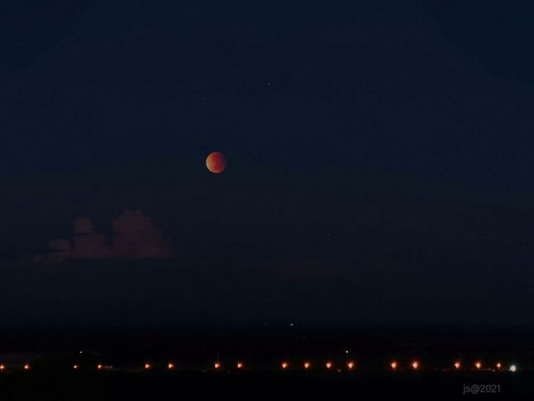 See it! May 26, 2021, lunar eclipse photos