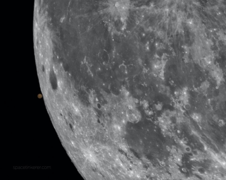 Moon and Mars! Fav photos of December 7 occultation