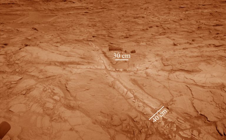 Discovery of opal on Mars boosts chances for life