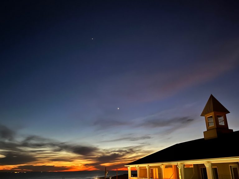 Bright planets Venus-Jupiter 2023: Great photos here