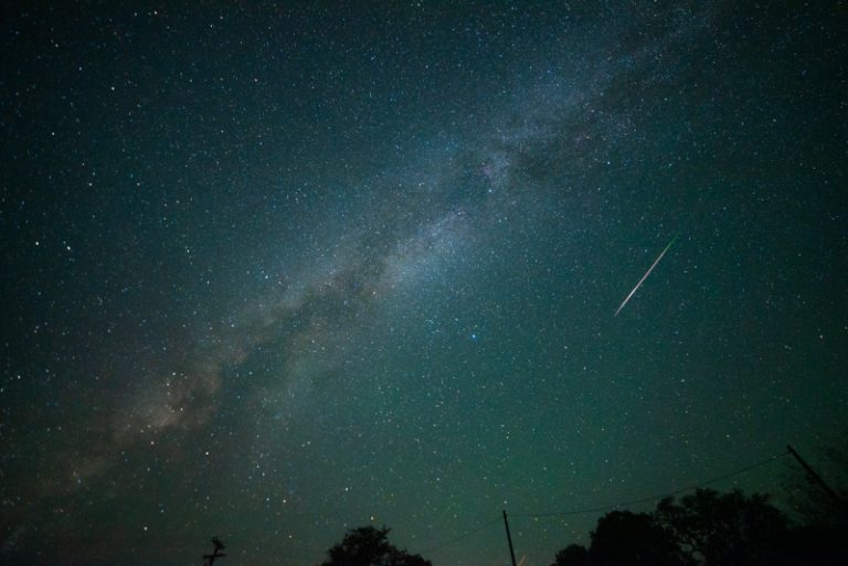 Perseid meteor photos from around the world, 2023