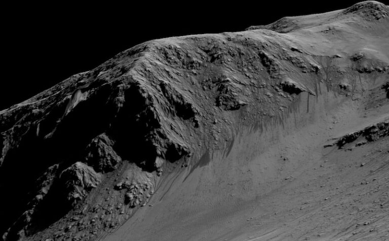 Are there liquid water brines on Mars? New study casts doubt