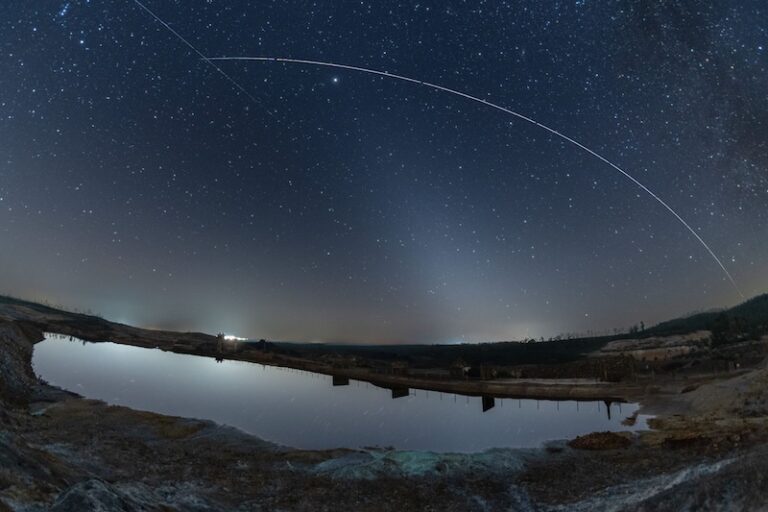 See the zodiacal light in dark skies around the March equinox