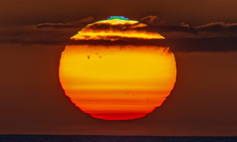 What’s a green flash and how can I see one?